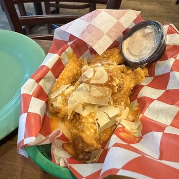 BULLDOG PUB - Updated January 2026 - 113 Photos & 114 Reviews - 1818 ...