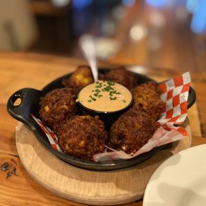 TROLL PUB UNDER THE BRIDGE - 694 Photos & 638 Reviews - American ...