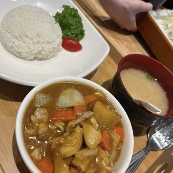 BEYOND BBQ - Updated January 2026 - 13 Photos & 10 Reviews - 2158 ...