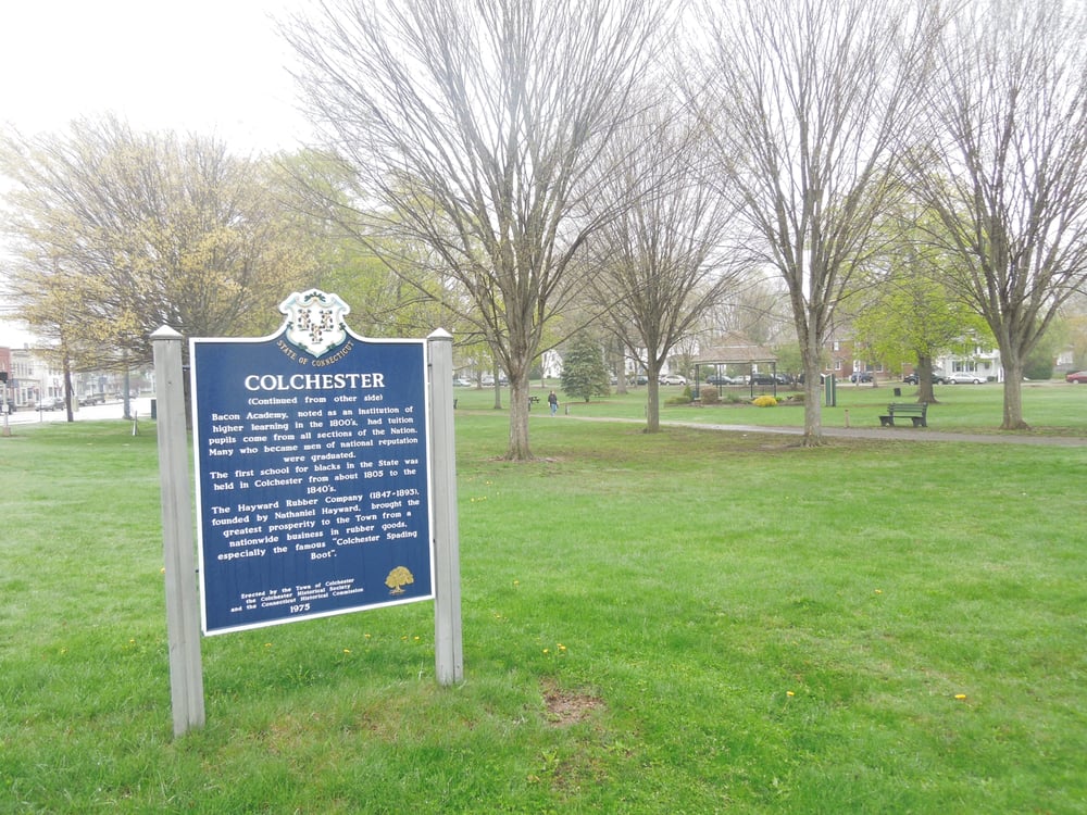 COLCHESTER HISTORICAL MARKER - Town Green, Colchester, Connecticut ...
