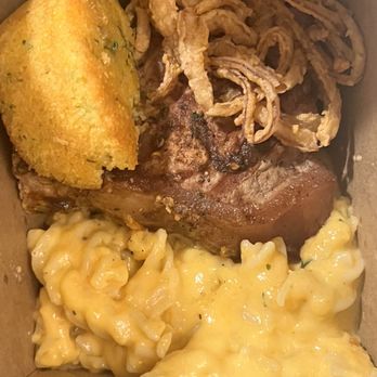 PERRY’S - EMBARCADERO - 929 Photos & 941 Reviews - 155 Steuart St, San ...