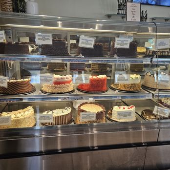 ALPINE BAKERY & PIZZERIA - WOODSTOCK - Updated October 2025 - 195 ...