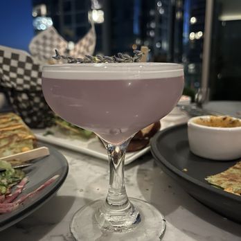 FOG ROOM - Updated July 2024 - 440 Photos & 275 Reviews - 1610 2nd Ave ...