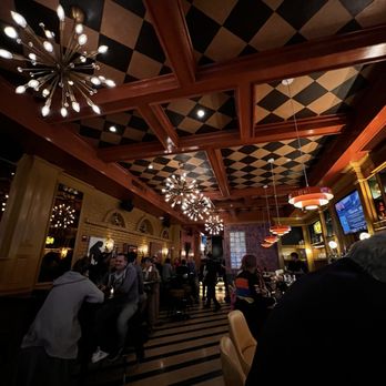 SIR HENRY’S - Updated December 2024 - 146 Photos & 54 Reviews - 795 8th ...