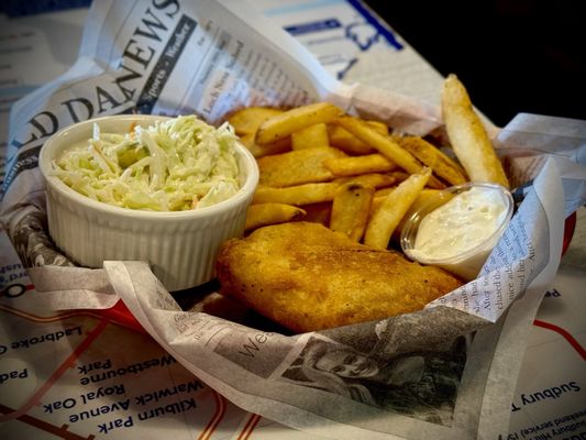 THE MUCKY DUCK PUB - Updated September 2025 - 175 Photos & 252 Reviews ...