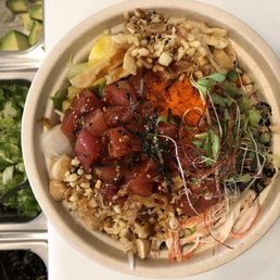 CRUNCHY POKÉ - Updated November 2025 - 268 Photos & 212 Reviews - 426 ...