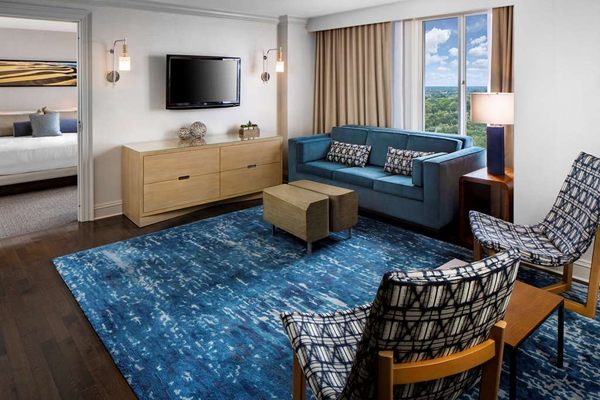 HYATT REGENCY WICHITA - 168 Photos & 105 Reviews - 400 W Waterman St ...