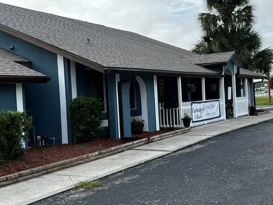 CENTRAL CAFE AND BAKERY - Updated January 2026 - 13 Photos & 18 Reviews ...