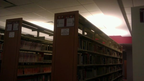 QUEENS PUBLIC LIBRARY - BROADWAY - Updated December 2025 - 24 Photos ...