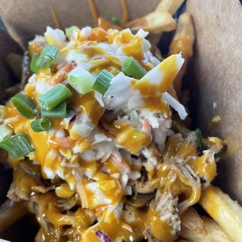 POUTINE PEDDLERS - Updated November 2025 - 33 Reviews & 55 Photos - 239 ...