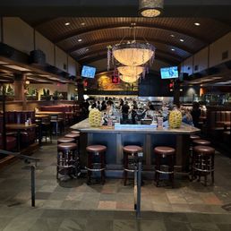REDSTONE AMERICAN GRILL - Updated August 2025 - 647 Photos & 851 ...