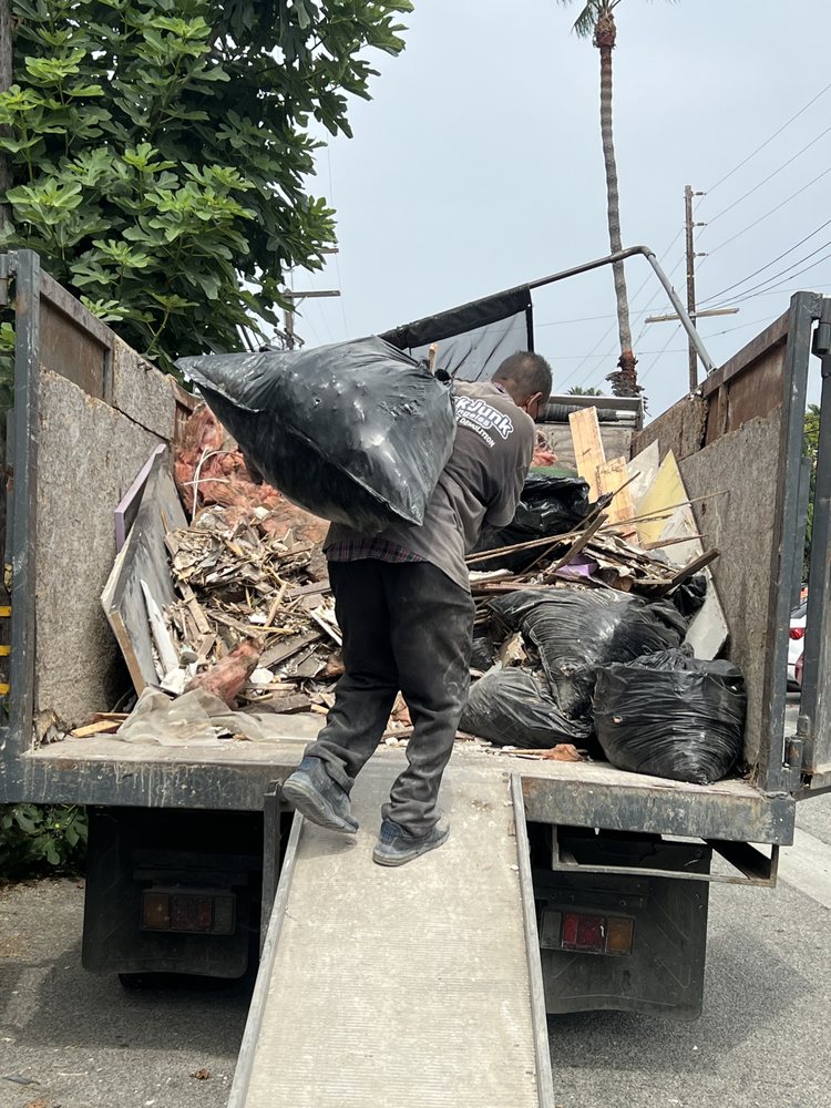 JUNK JUNK LOS ANGELES - Updated August 2025 - 108 Photos & 306 Reviews ...