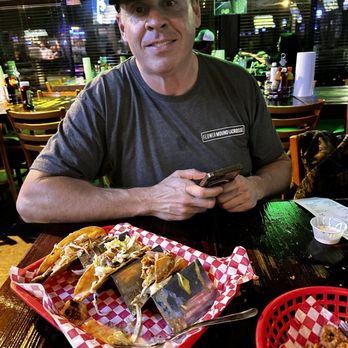 SUPER SHACK - Updated October 2025 - 253 Photos & 285 Reviews - 2901 S ...