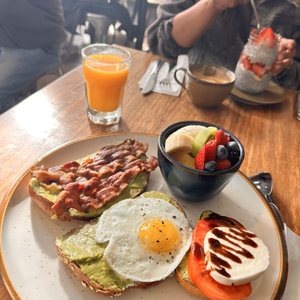 EIGHT AM - 1904 Photos & 1654 Reviews - 1323 Columbus Ave, San ...