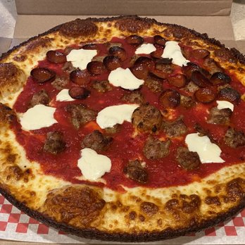 MILLY’S PIZZA IN THE PAN - Updated February 2025 - 12 Photos & 13 ...