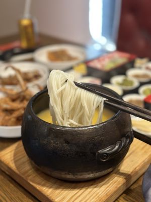 YUNSHANG RICE NOODLE - Updated December 2025 - 238 Photos & 45 Reviews ...