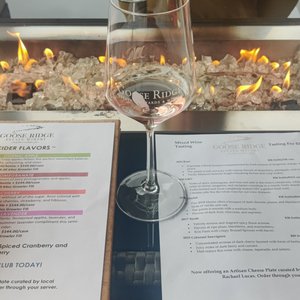 GOOSE RIDGE ESTATE WINERY - 292 Photos & 158 Reviews - 14450 ...