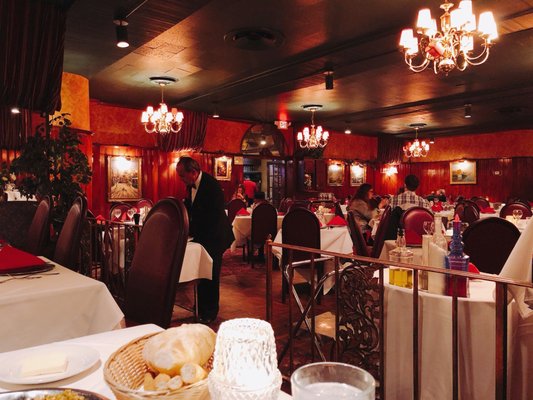 MARIO’S RESTAURANT - 118 Photos & 337 Reviews - Italian - 4222 2nd Ave ...