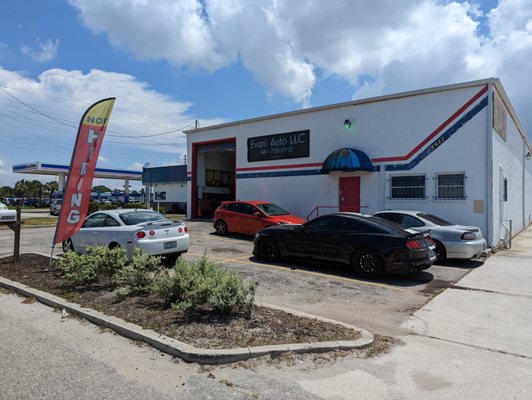 EVANS AUTO - Updated December 2025 - 15 Photos & 20 Reviews - 4411 30th ...