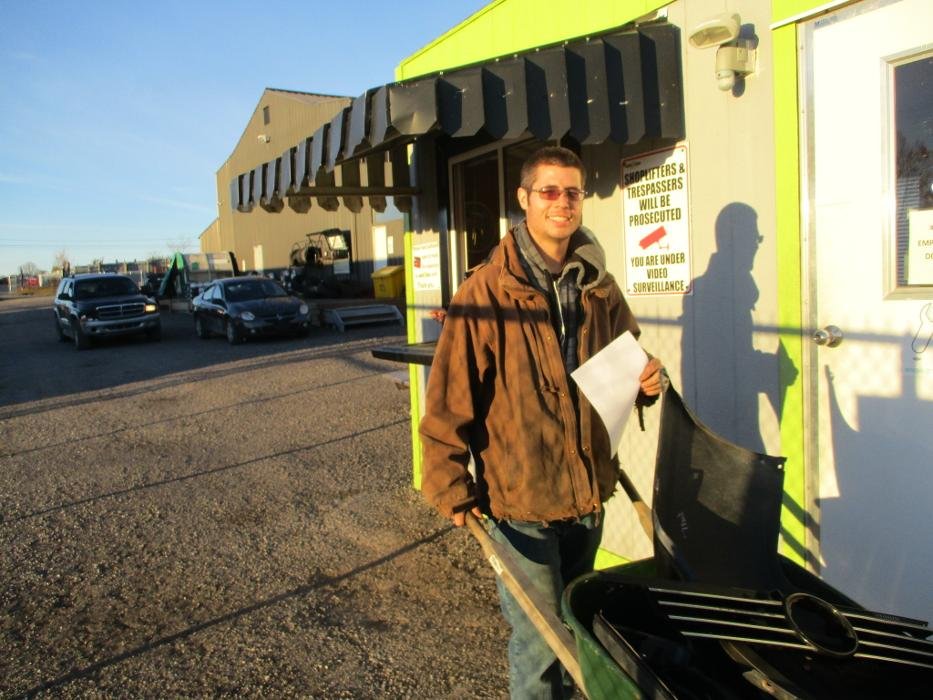 PARTS 4 LESS U PULL - 33 Photos - 1598 Baseline Road W, Courtice ...