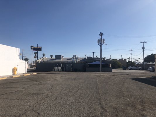 FAT HARVEYS - 24 Photos & 29 Reviews - 303 W 26th St, Yuma, Arizona ...