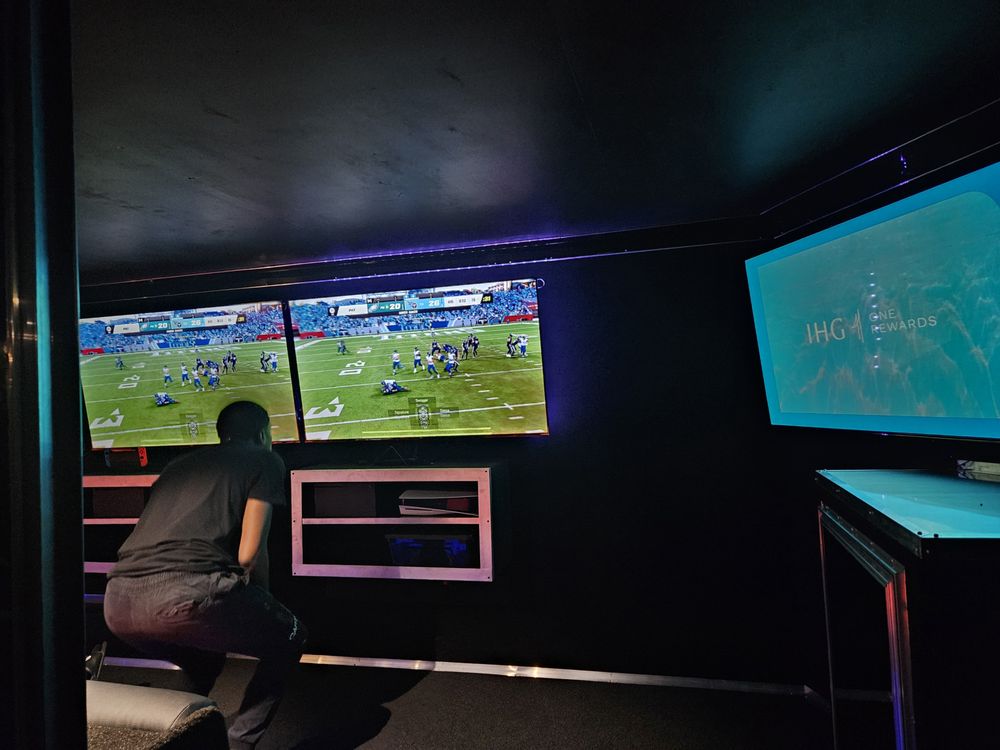 POWER PLAY ROLLING VIDEO GAMES - Updated July 2025 - 15 Photos ...