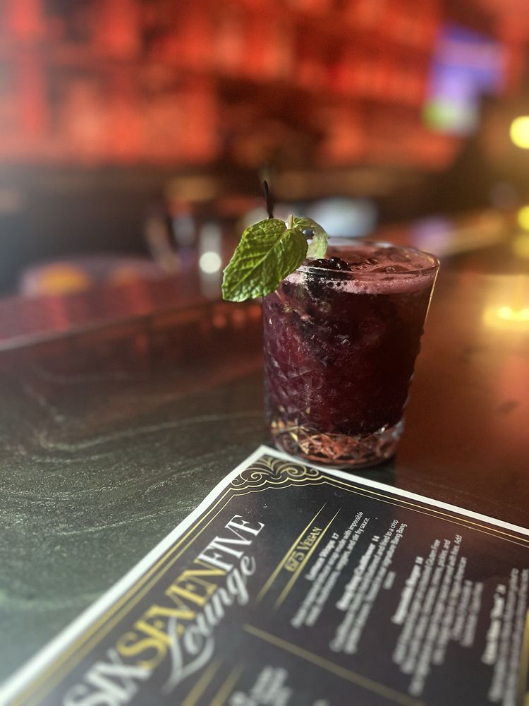 SIX SEVEN FIVE LOUNGE - Updated December 2025 - 43 Photos & 32 Reviews ...