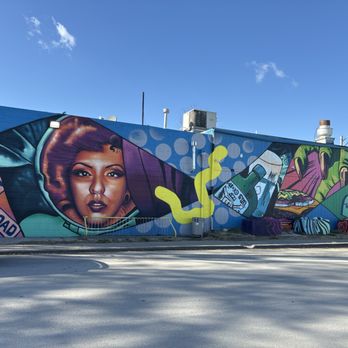 THE LUNCH BOX - Updated October 2025 - 126 Photos & 177 Reviews - 1701 ...