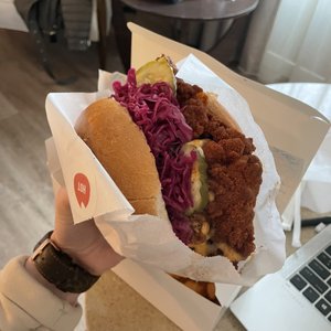 PRETTY BIRD HOT CHICKEN - DOWNTOWN - 929 Photos & 1389 Reviews - 146 ...