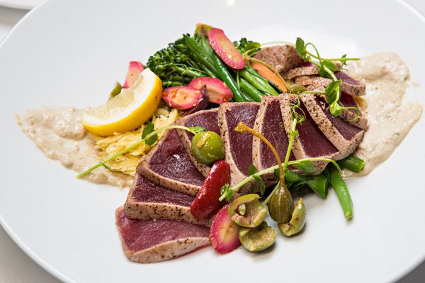 EDGEWATER MANOR RESTAURANT - Updated January 2026 - 49 Photos & 35 ...