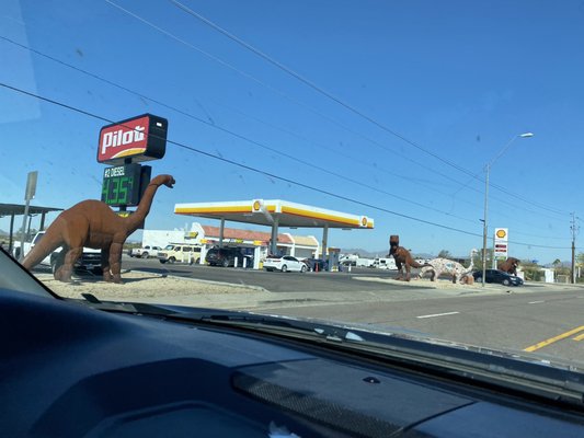 SHELL - Updated October 2025 - 46 Photos & 20 Reviews - 942 E Pima St ...