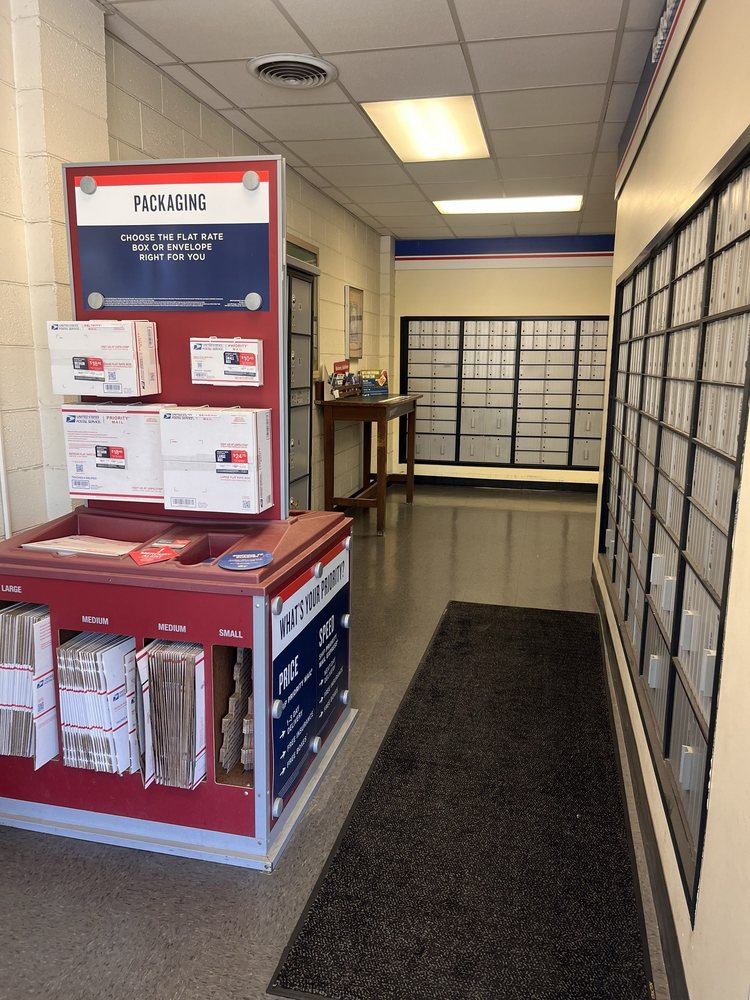 ELM GROVE POST OFFICE - Updated October 2025 - 13425 Watertown Plank Rd ...