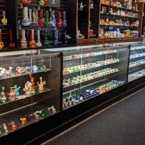 RED EYE SMOKE SHOP - 13 Photos - 1522 W Ridge Rd, Rochester, New York ...
