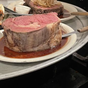 MAPLE TREE SUPPER CLUB - Updated January 2025 - 83 Photos & 105 Reviews ...