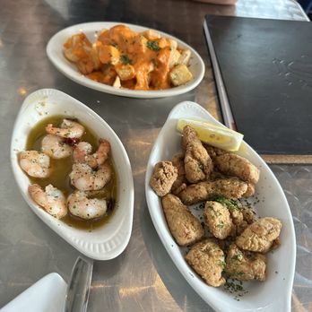 SI TAPAS - Updated October 2025 - 874 Photos & 857 Reviews - 2207 Allen ...