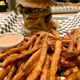 GARAGE GRILL - 652 Photos & 617 Reviews - 1122 Draper Pkwy, Draper ...