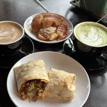 REFUEL CAFE - Updated January 2025 - 199 Photos & 118 Reviews - 401 ...