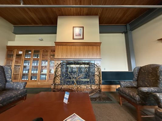 TIGARD PUBLIC LIBRARY - Updated August 2025 - 13 Photos & 40 Reviews ...