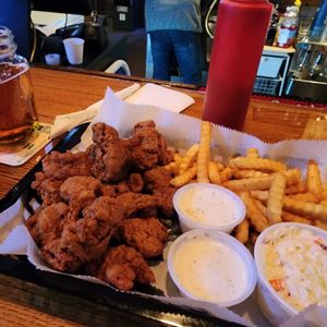 ZEPPELINS BAR & GRILL - Updated November 2025 - 114 Photos & 265 ...