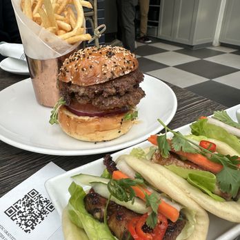 BIXI BEER - Updated January 2025 - 1045 Photos & 449 Reviews - 2515 N ...