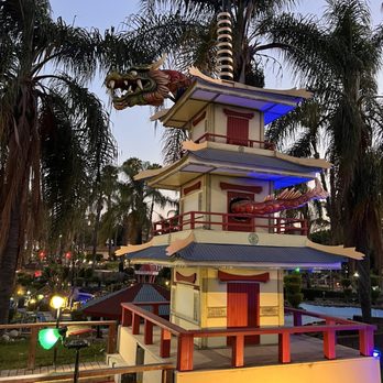 CASTLE PARK - Updated October 2025 - 714 Photos & 857 Reviews - 3500 ...