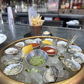 BAR LA RUE - Updated September 2025 - 317 Photos & 145 Reviews - 820 W ...