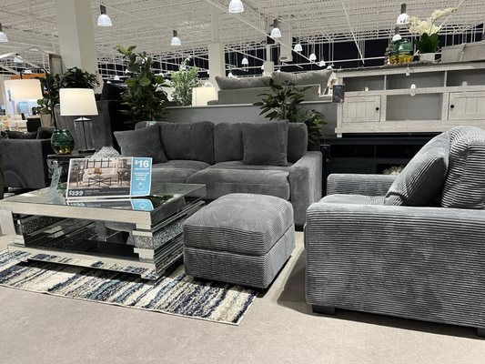 BOB’S DISCOUNT FURNITURE AND MATTRESS STORE - Updated September 2025 ...