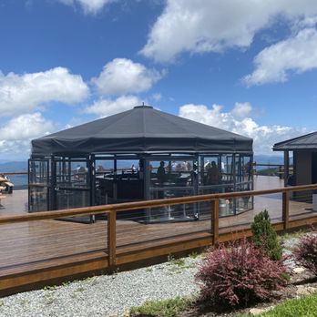 5506’ BAR - Updated October 2025 - 31 Photos & 24 Reviews - 1007 Beech ...