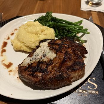 MCCORMICK & SCHMICK’S SEAFOOD & STEAKS - Updated December 2025 - 674 ...