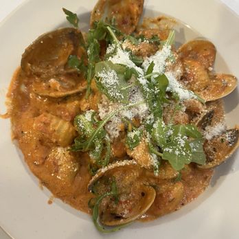 RED FOX AMORE - Updated October 2025 - 58 Photos & 44 Reviews - 222 ...