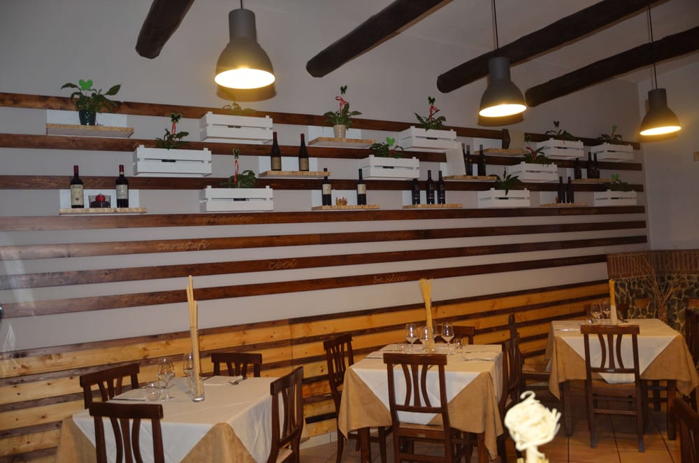 RISTORANTE GARUM - Updated September 2024 - 16 Photos - Viale G Mazzini ...