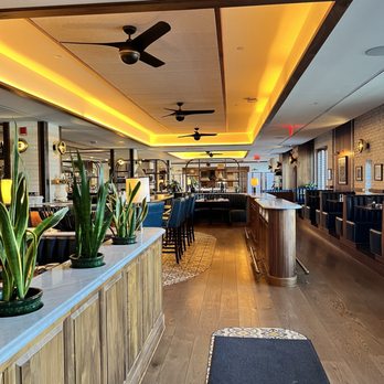 THE REFECTORY - Updated January 2025 - 187 Photos & 101 Reviews - 862 E ...