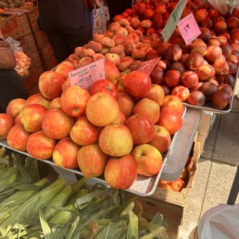 RENTON FARMERS MARKET - Updated October 2025 - 87 Photos & 32 Reviews ...