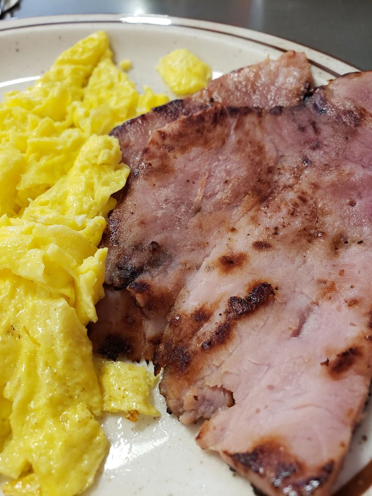 LARRISON’S DINER - 28 Photos & 28 Reviews - Sandwiches - 200 S Chestnut ...